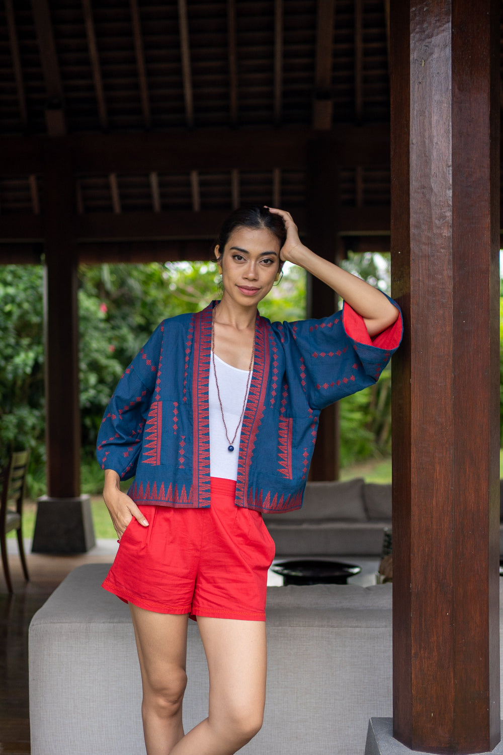 Kimono Sai Sei - Handwoven Navy & Red